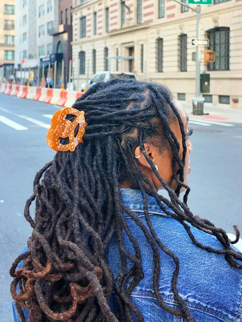 Pretzel Claw Hair Clip – Heritage Goods and Supply