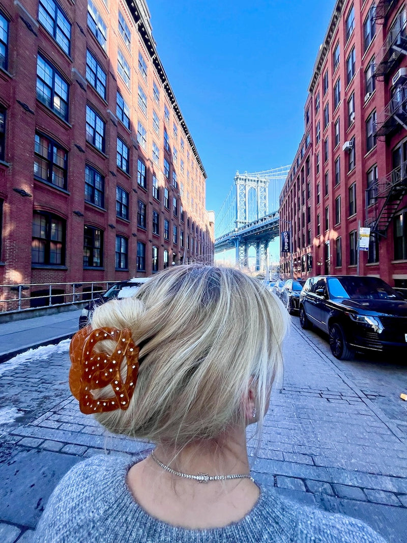 Pretzel Claw Hair Clip – Heritage Goods and Supply